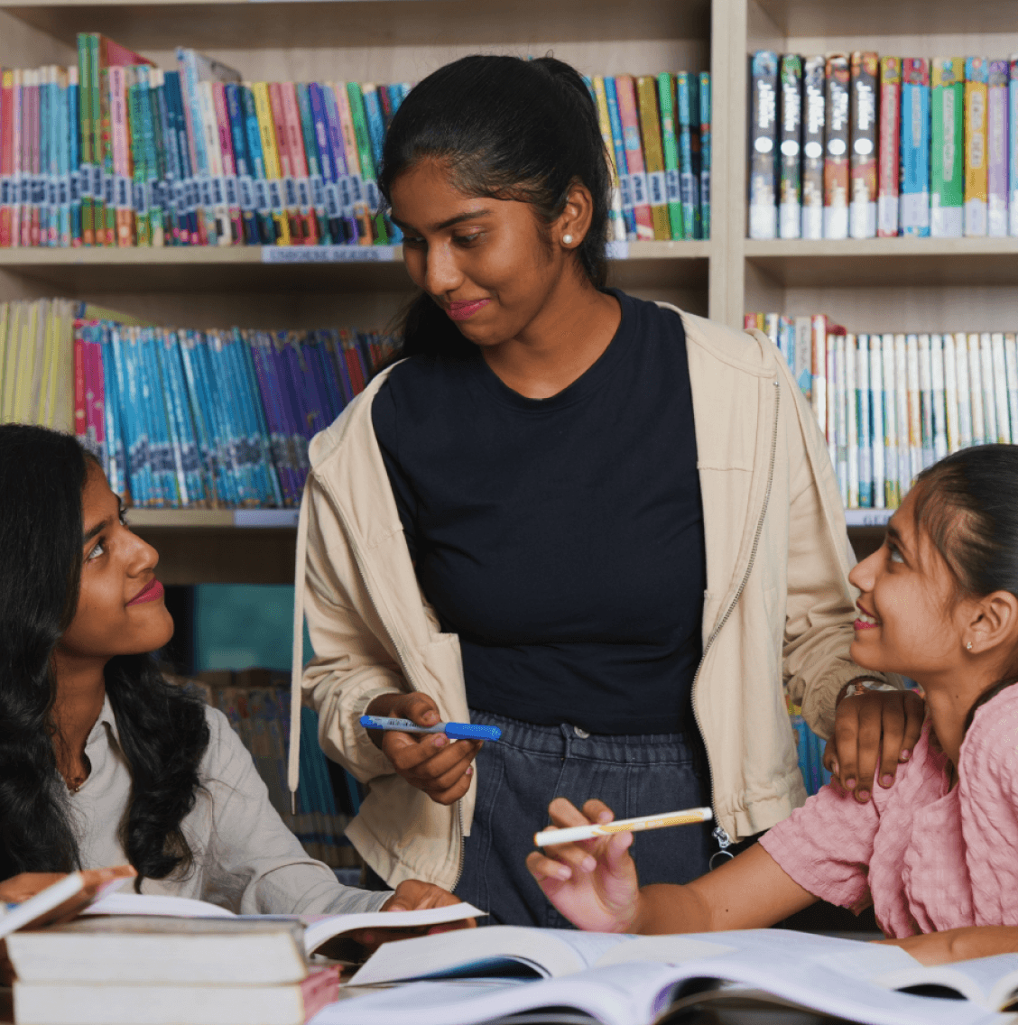 Queen Mira International School