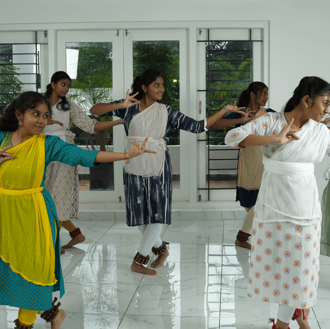 Queen Mira International School